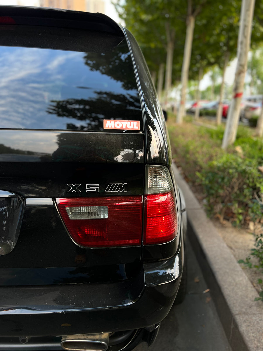 BMW X5 X5M Black Logo – DXTuning